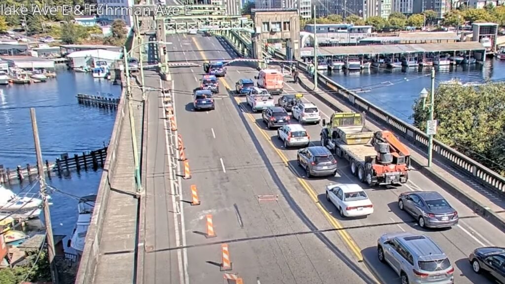 Stolen Car Jumps Seattle’s University Bridge in Wild Dukes of Hazzard ...